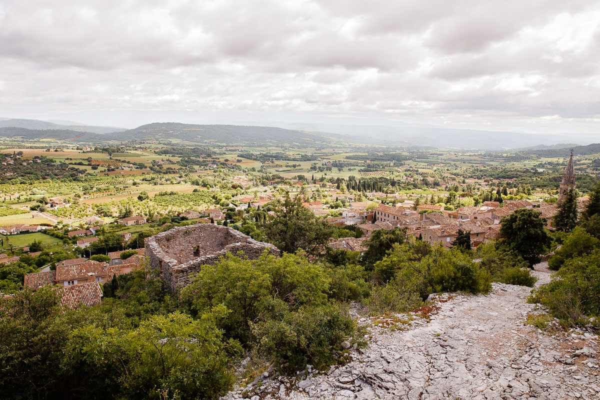 Provence France Travel Guide (Exploring the Luberon) - A Beautiful Plate