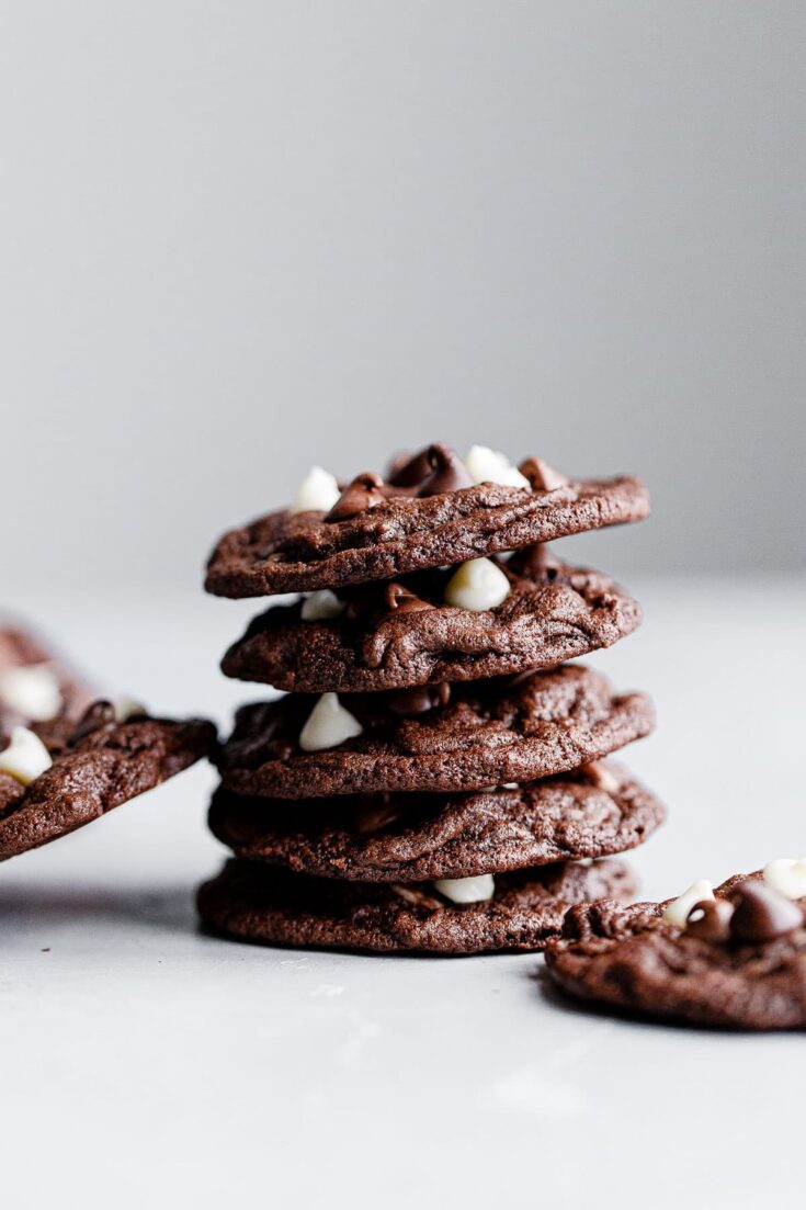 Triple Chocolate Cookies (Chewy Chocolate Cookie Recipe) - A Beautiful ...