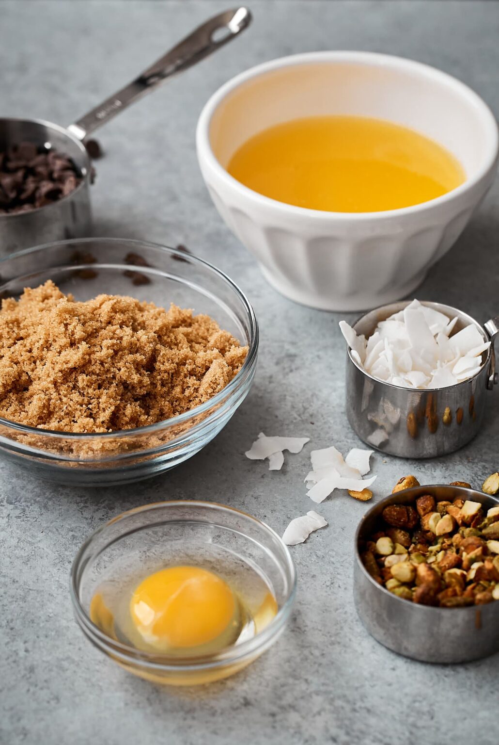 Easy Blondie Recipe (with Flavor Variation Ideas!) - A Beautiful Plate