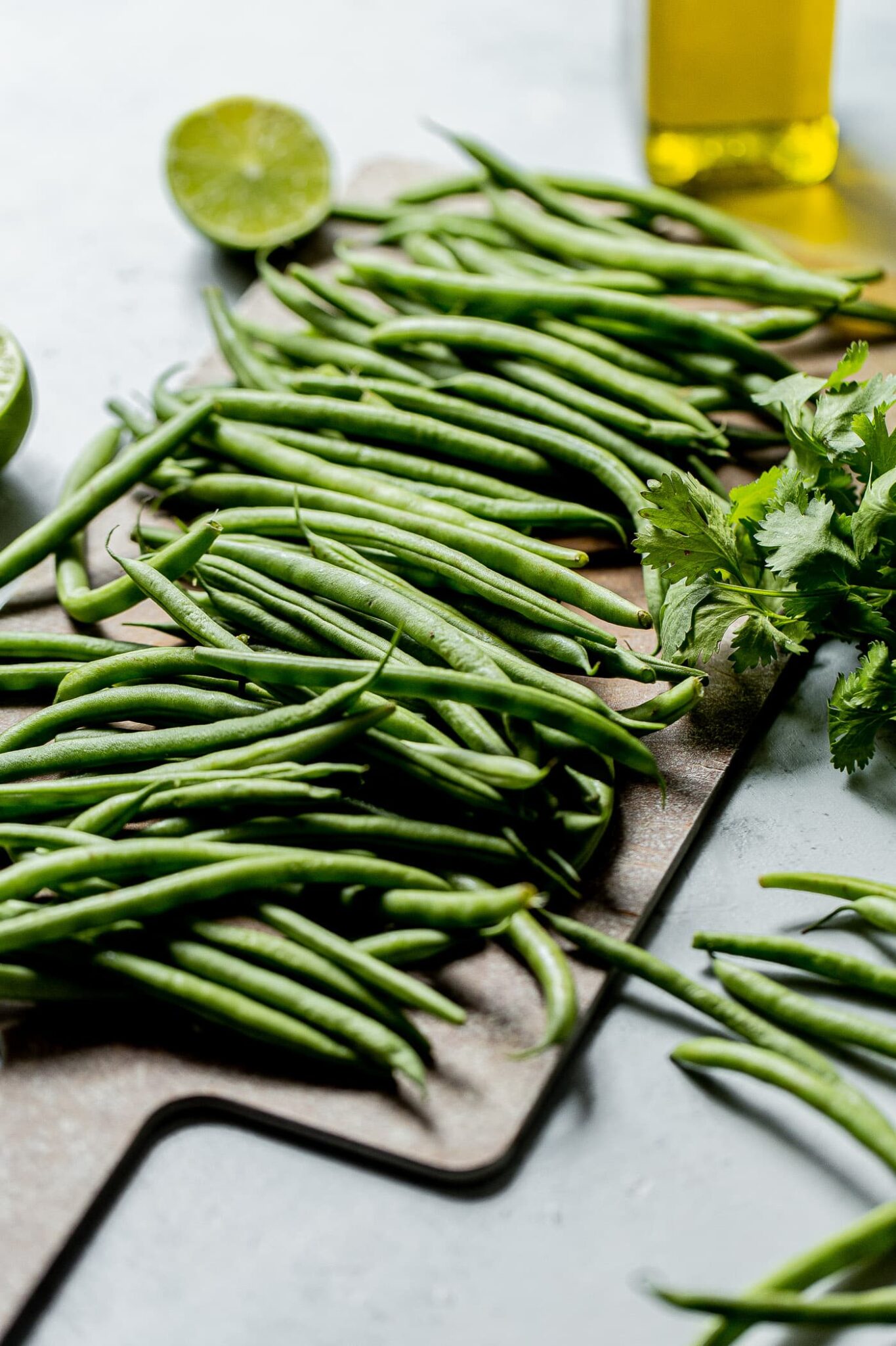 Charred Green Beans with Cilantro Vinaigrette (Grilled Green Beans) - A ...